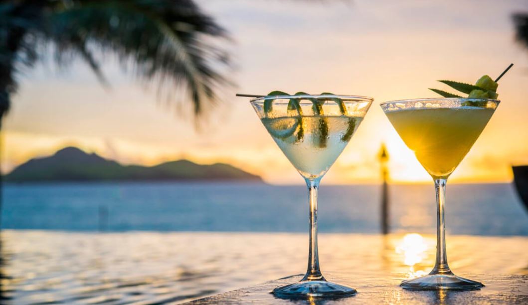Cocktails for two | Honeymoon Registry NZ
